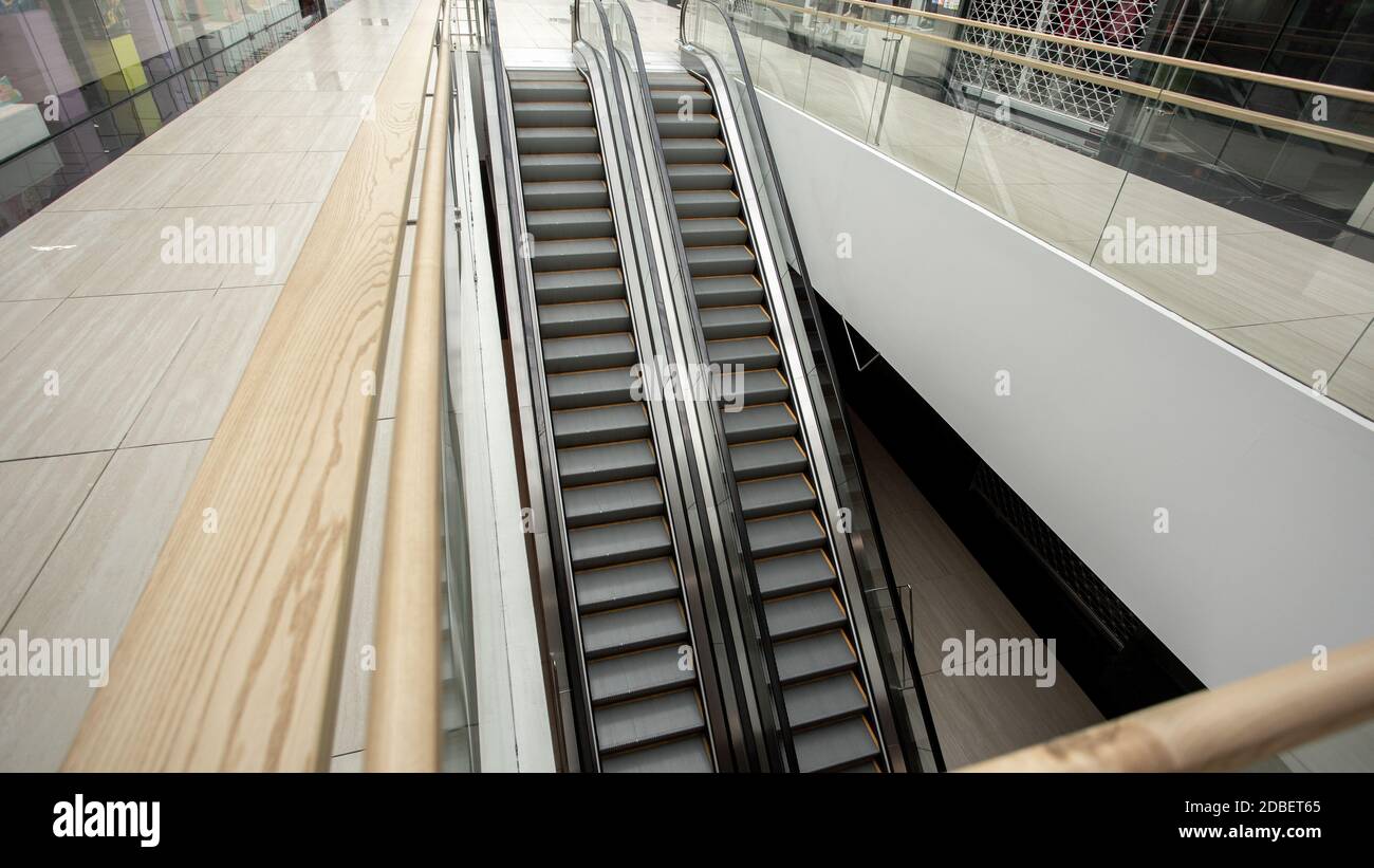 Escalator without people in subway hi-res stock photography and images ...