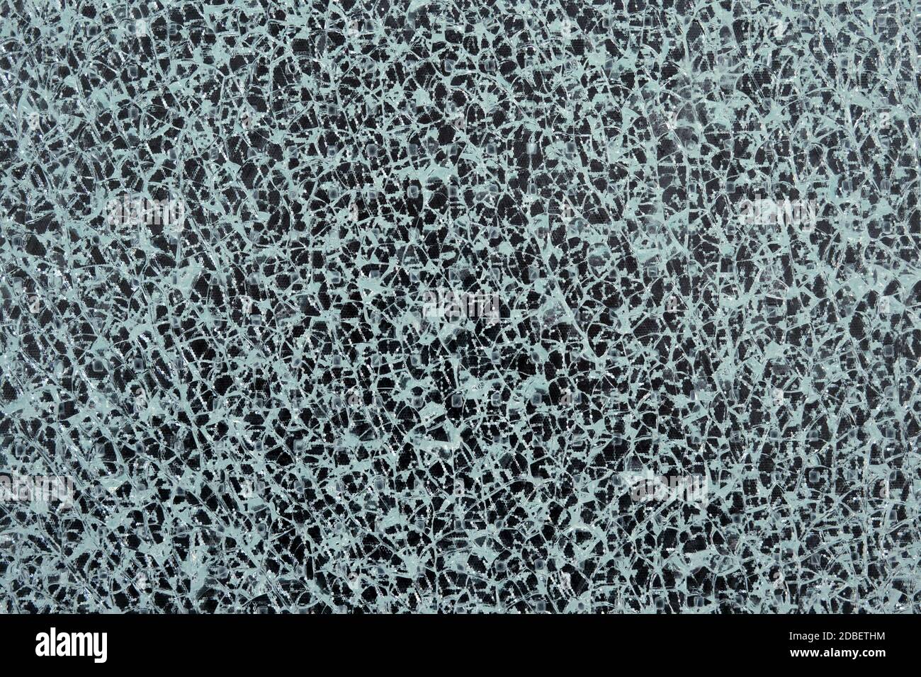 Shattered glass texture hi-res stock photography and images - Alamy