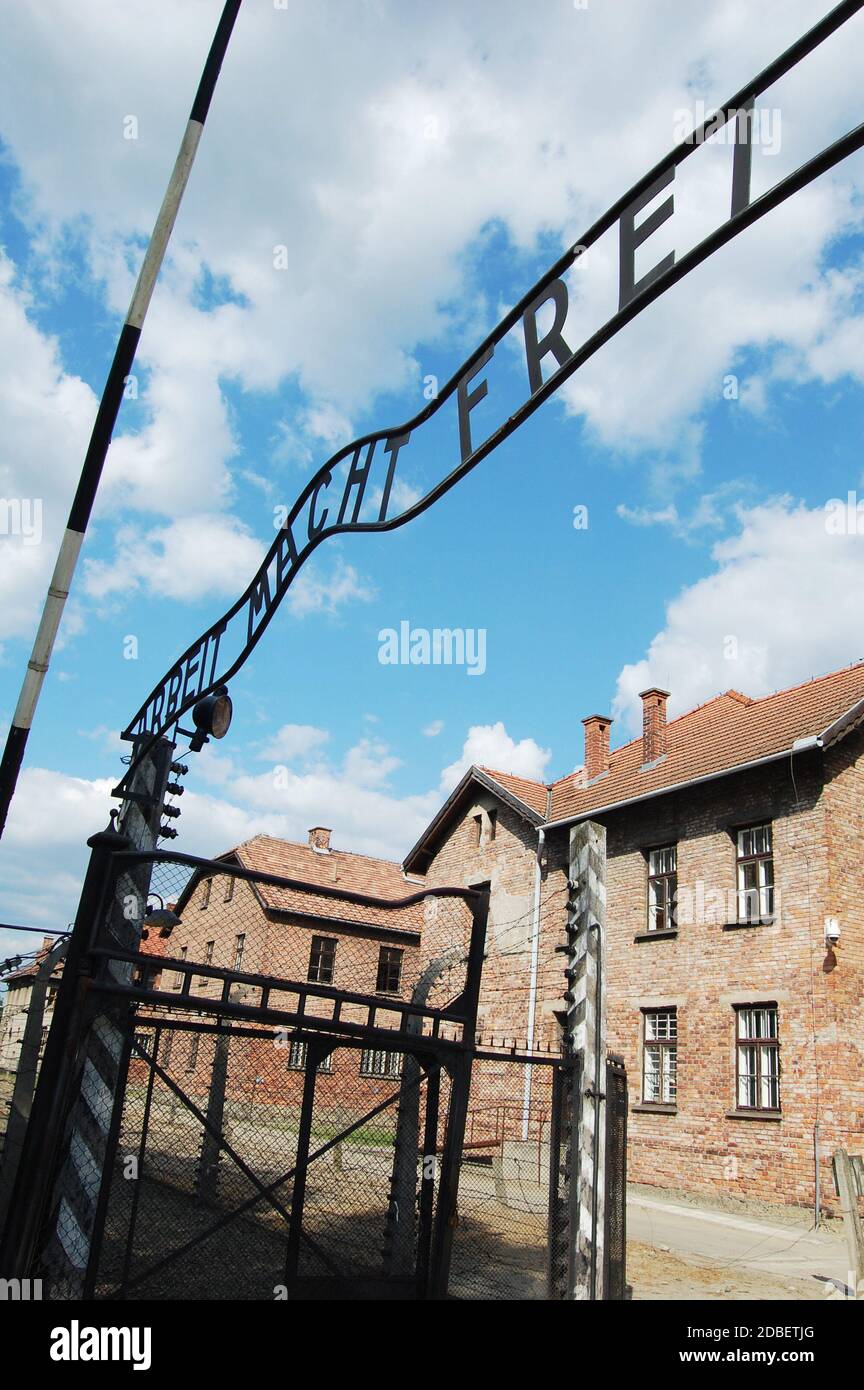 Auschwitz entrance sign hi-res stock photography and images - Alamy