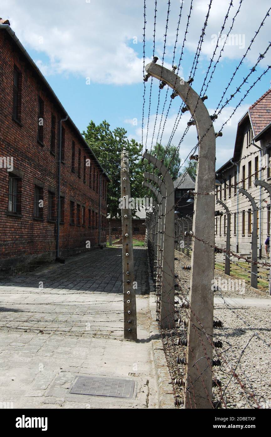 Electric border fence at Auschwitz concentration camp Stock Photo - Alamy