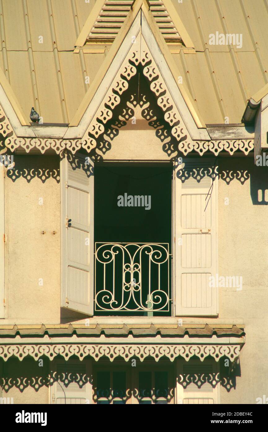 Creole architcture hi-res stock photography and images - Alamy