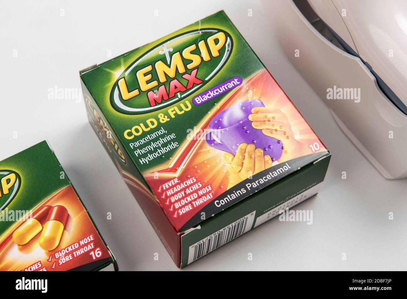 Lemsip cold and flu hi-res stock photography and images - Alamy