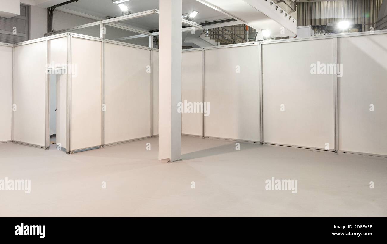 Exhibition partition hi-res stock photography and images - Alamy