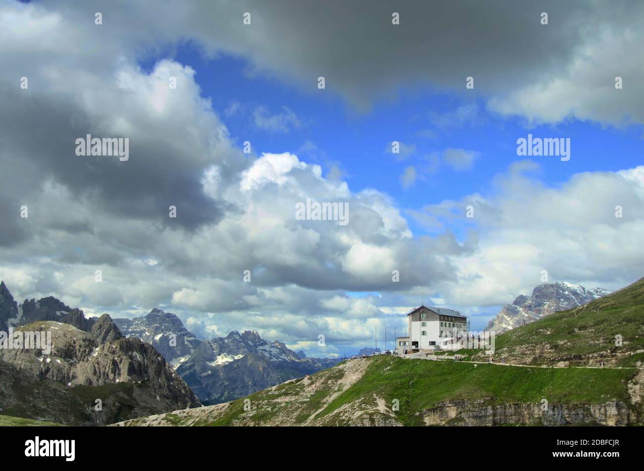 Climbing the three peaks hi-res stock photography and images - Alamy