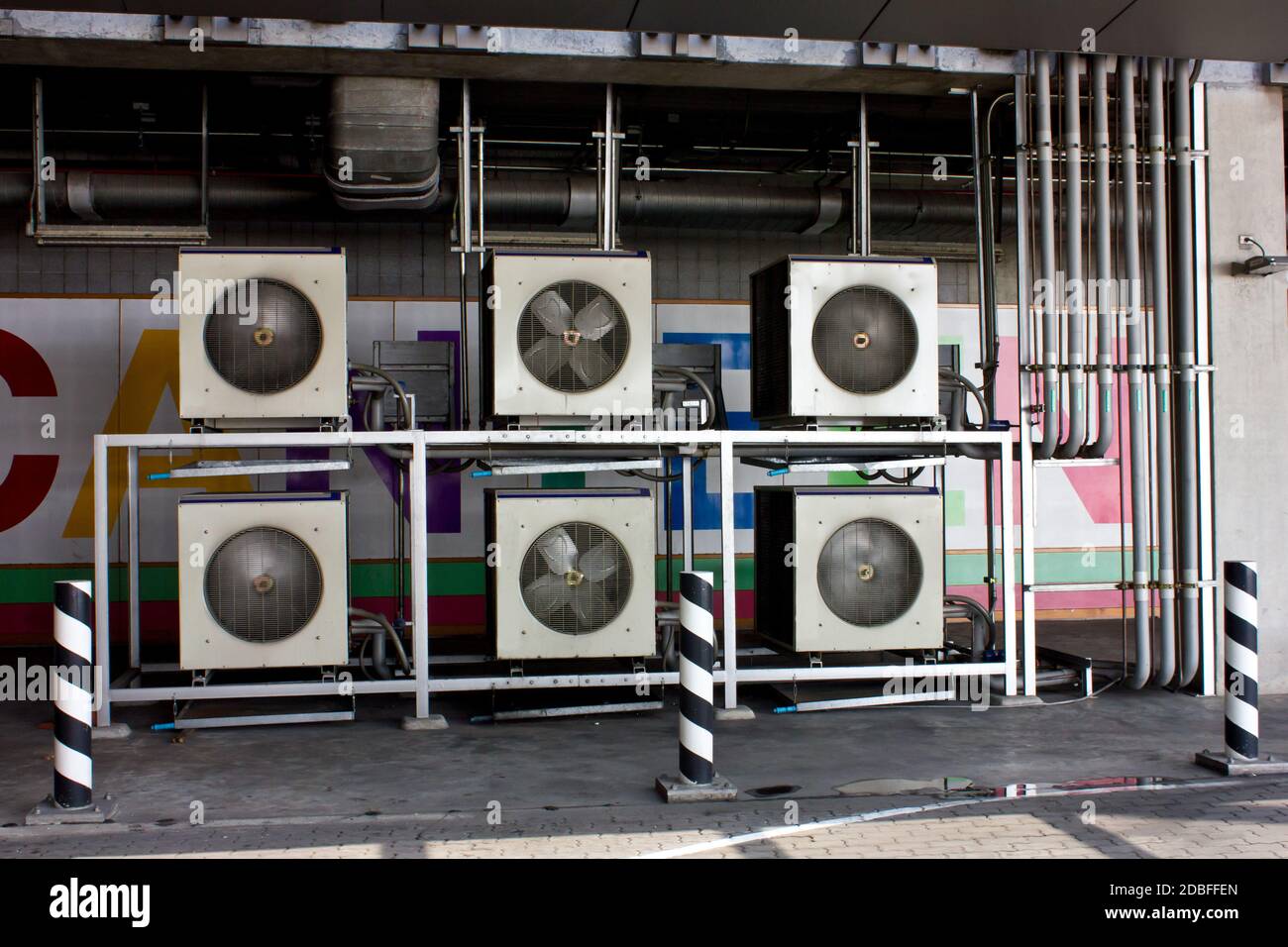 cold Air Compressor electric powerful Stock Photo - Alamy