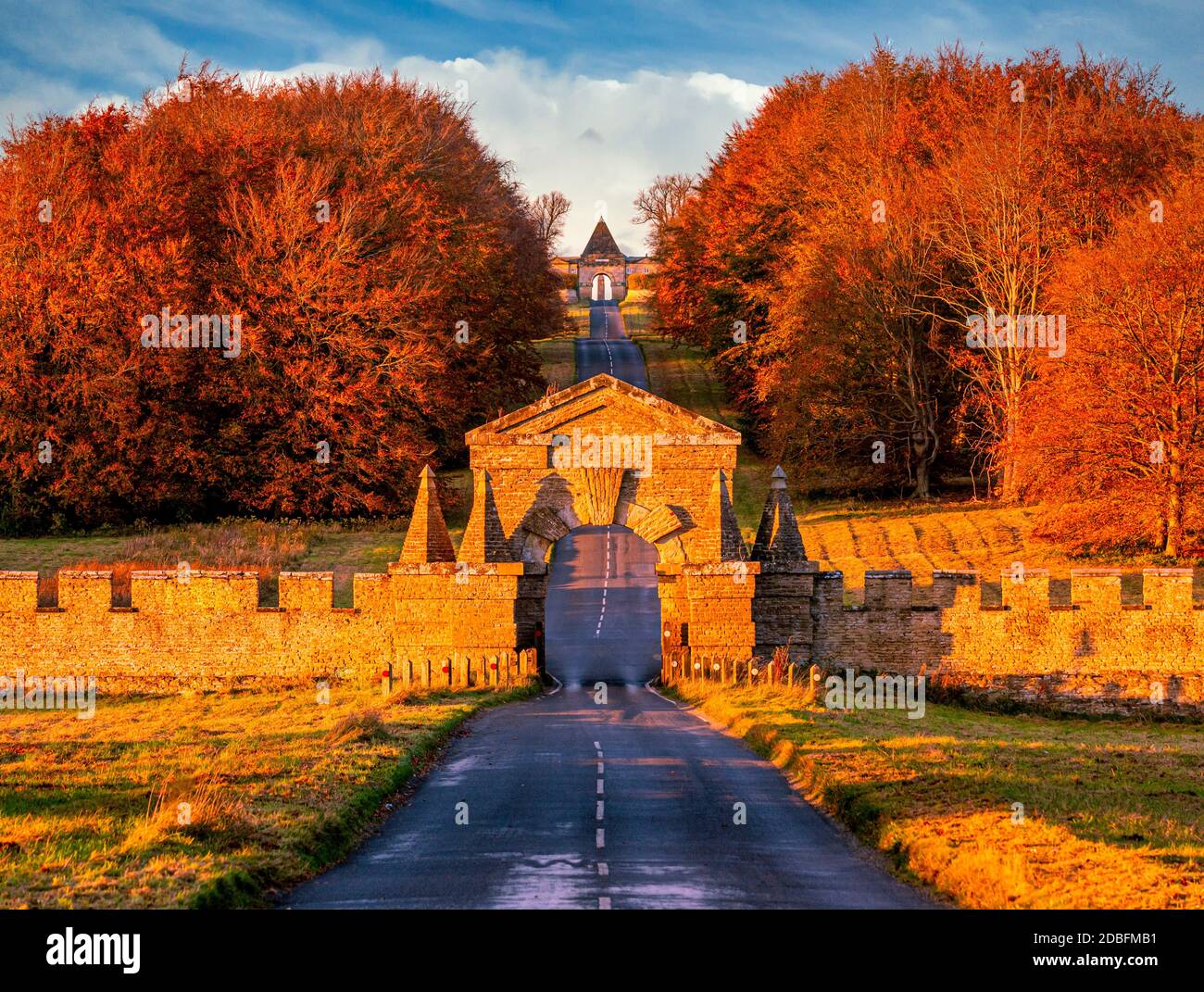 Pyramid gate hi-res stock photography and images - Alamy