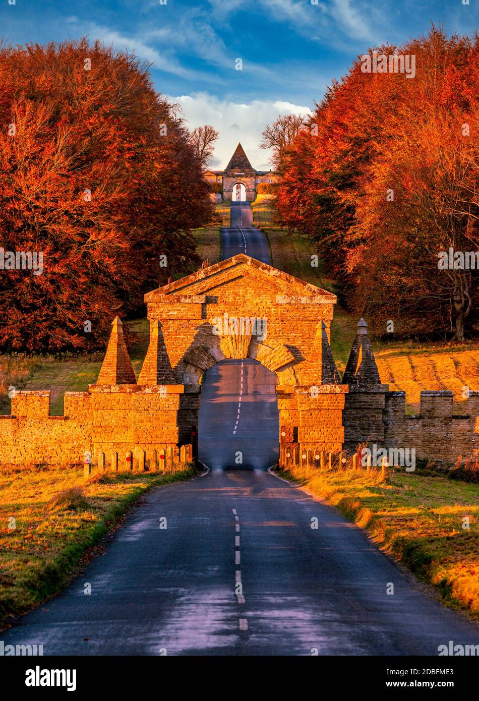 Autumn sunshine on Carrmire gate, with the Castle Howard gatehouse at ...