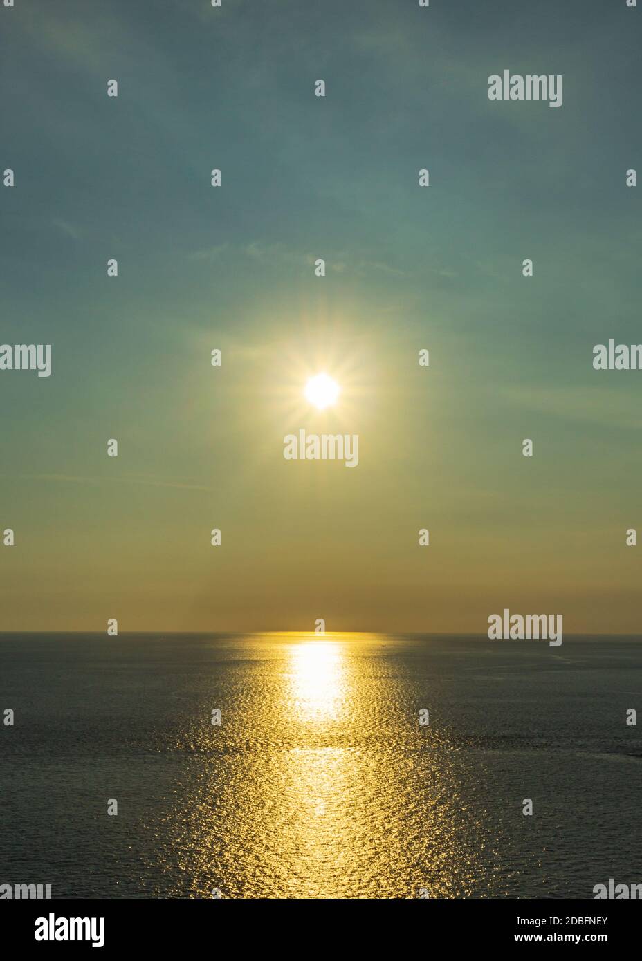 Clear picture hi-res stock photography and images - Alamy