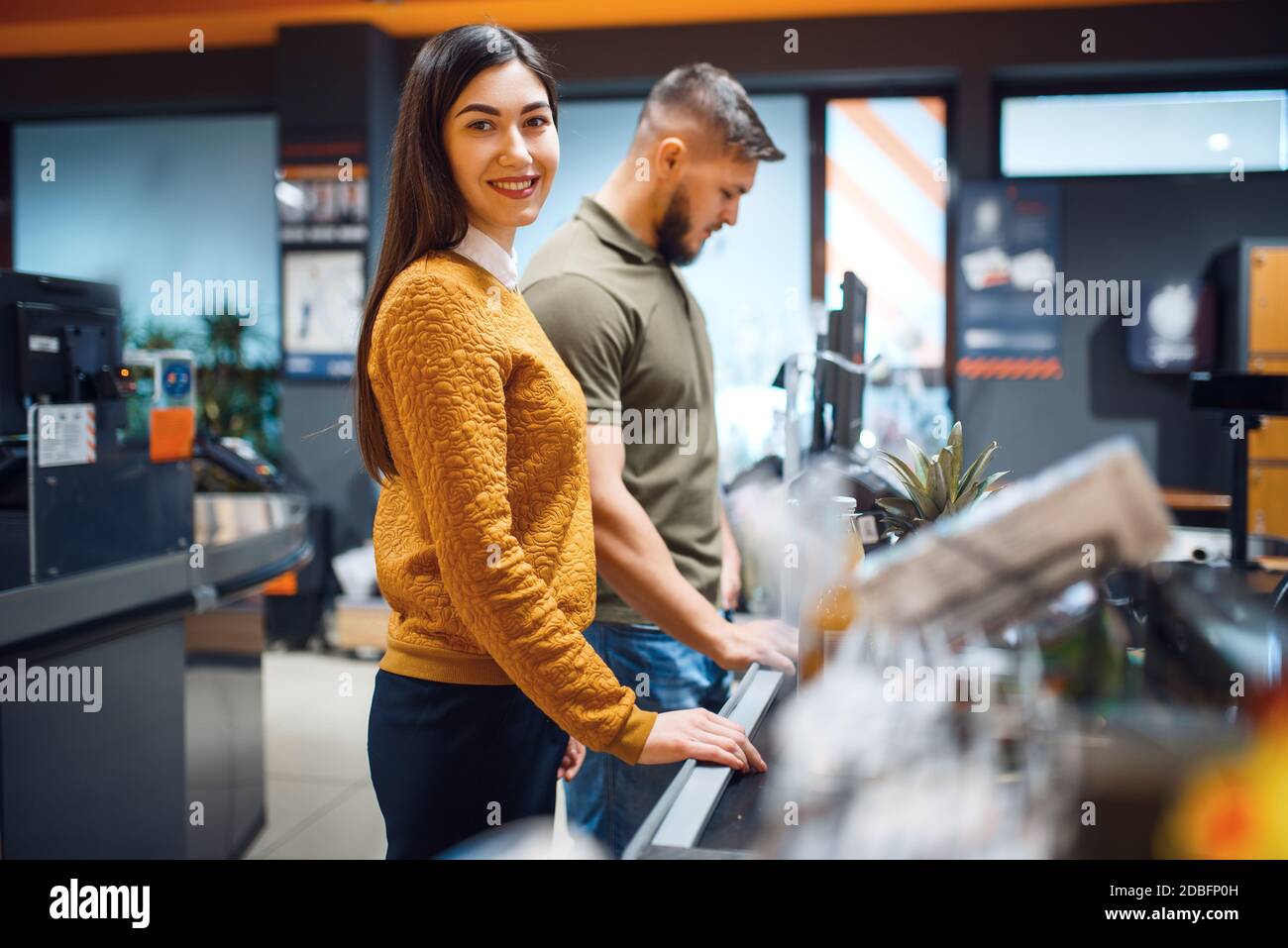 Supermarket Sweets Aisle High Resolution Stock Photography and Images ...