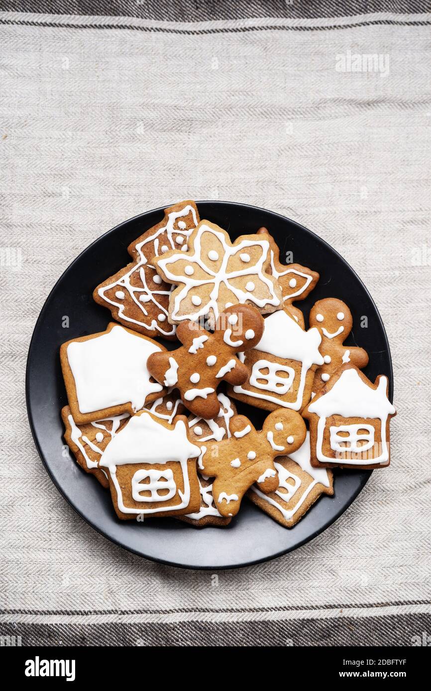 Top view gingerbread christmas hi-res stock photography and images - Alamy
