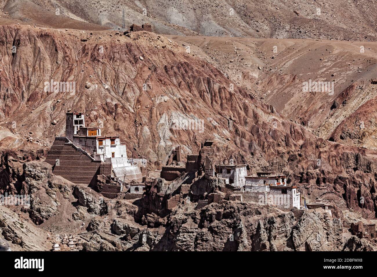 Basgo Gompa (Tibetan Buddhist monastery). Ladakh, India Stock Photo - Alamy