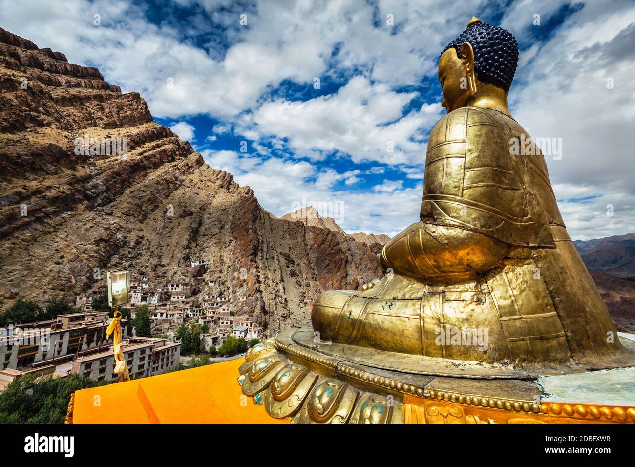 Buddha Shakyamuni statue overlooking Hemis monastery -Tibetan Buddhist ...