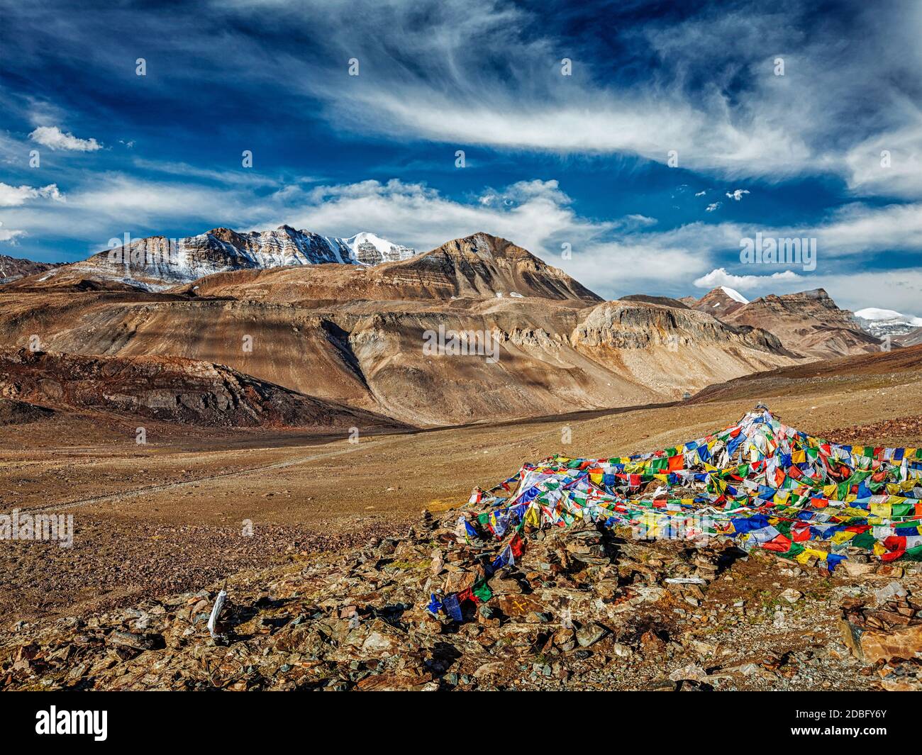 Buddhist prayer flags (lungta) on top of Baralacha La pass on Manali ...
