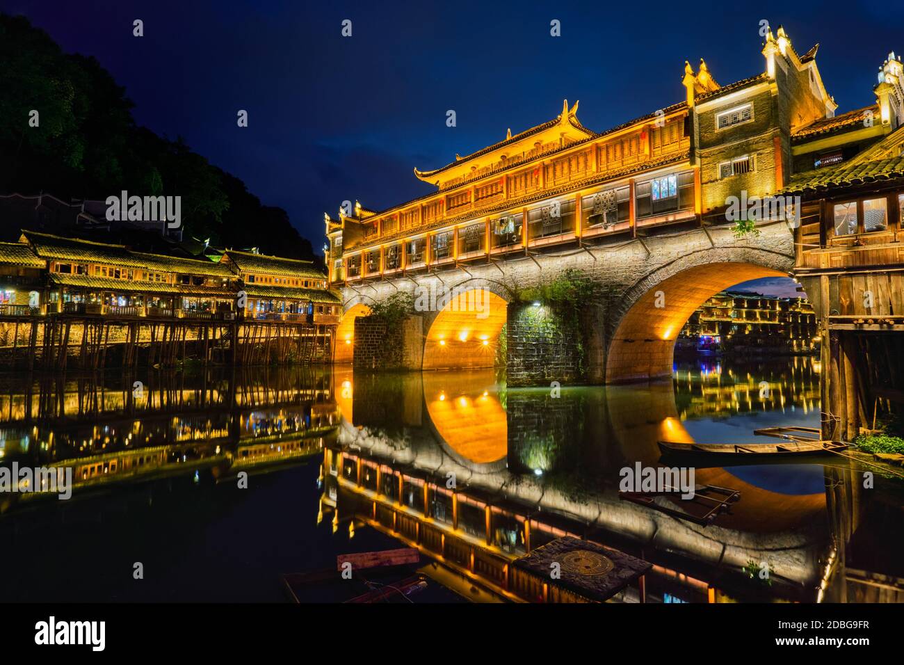 Chinese tourist attraction destination - Feng Huang Ancient Town ...