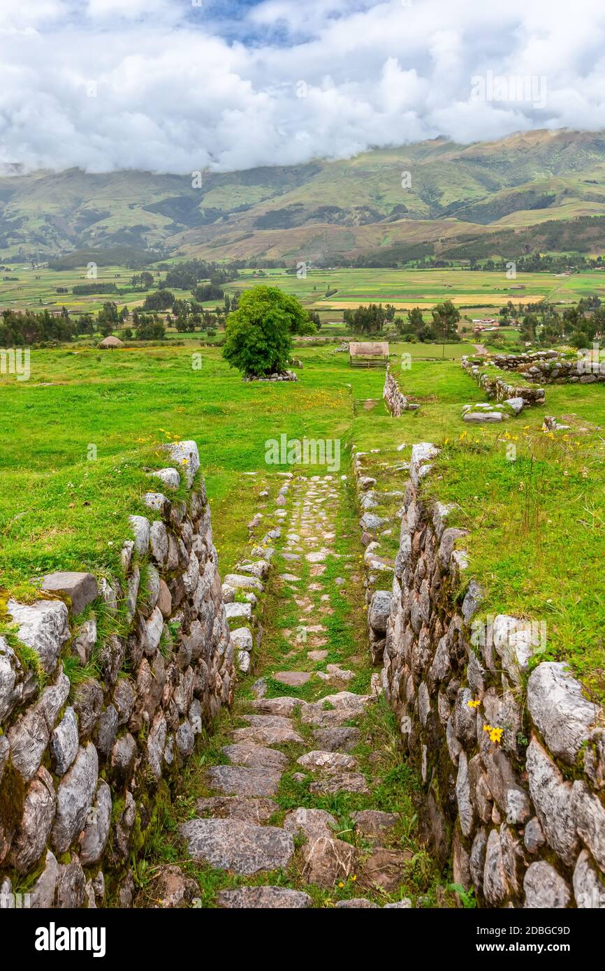 Sacsayhuaman fortress, Inca ruins in Cusco or cuzco town, Peru, South ...