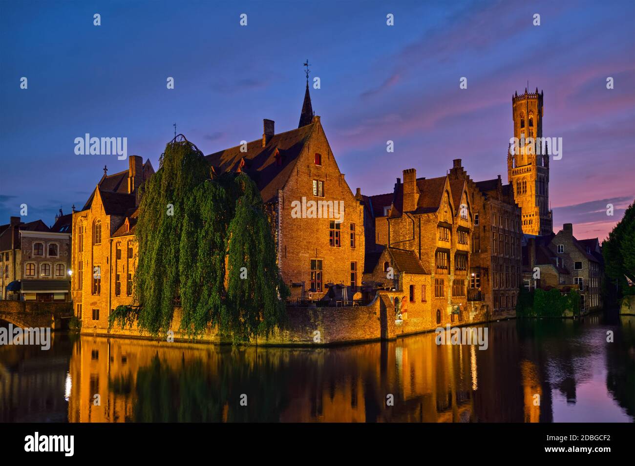 Famous view of Bruges tourist landmark attraction - Rozenhoedkaai canal ...