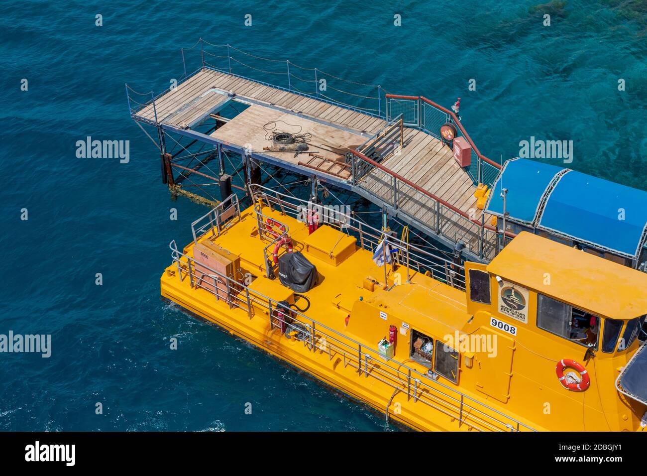 a yellow boat in the red sea Stock Photo - Alamy
