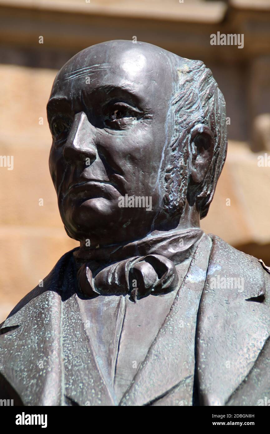 A Windthorst monument in OsnabrÃ¼ck Stock Photo - Alamy