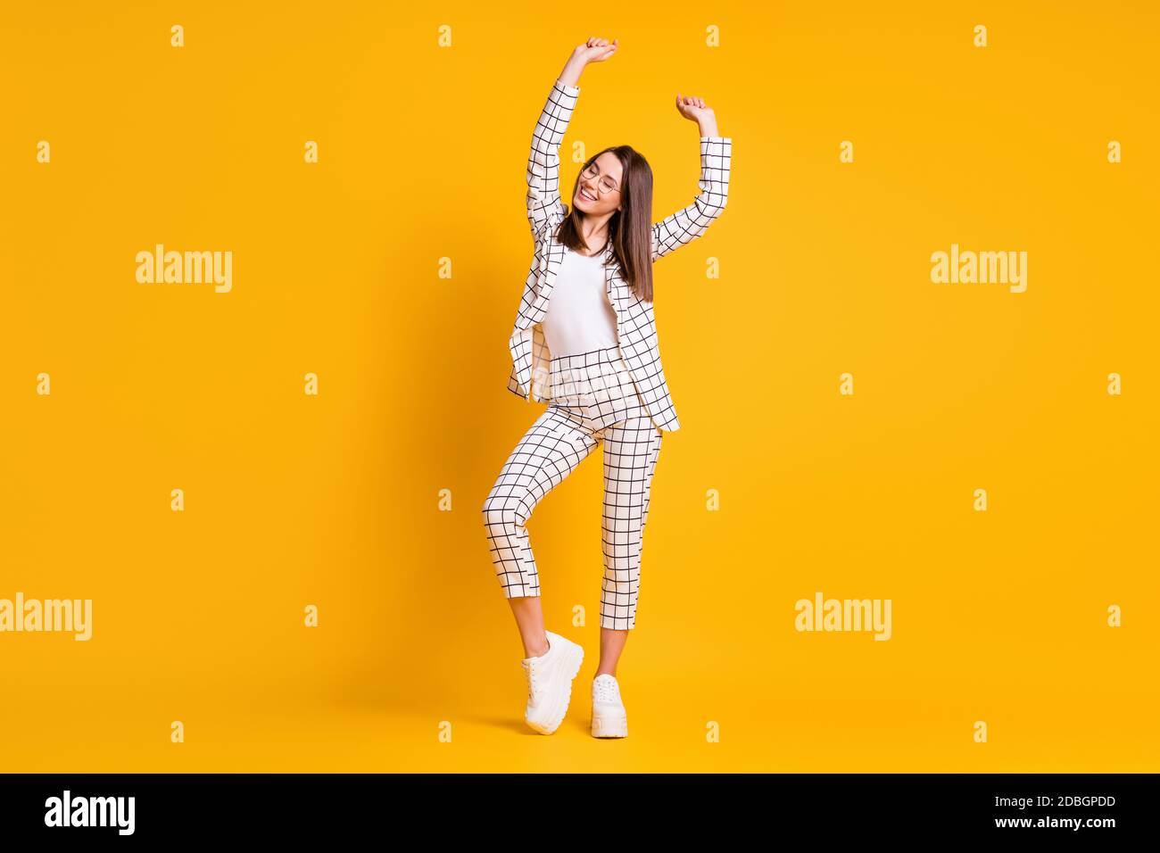 Full Length Body Size Photo Of Funky Dancing Woman Wearing Round Eyeglasses Smiling Hands Up
