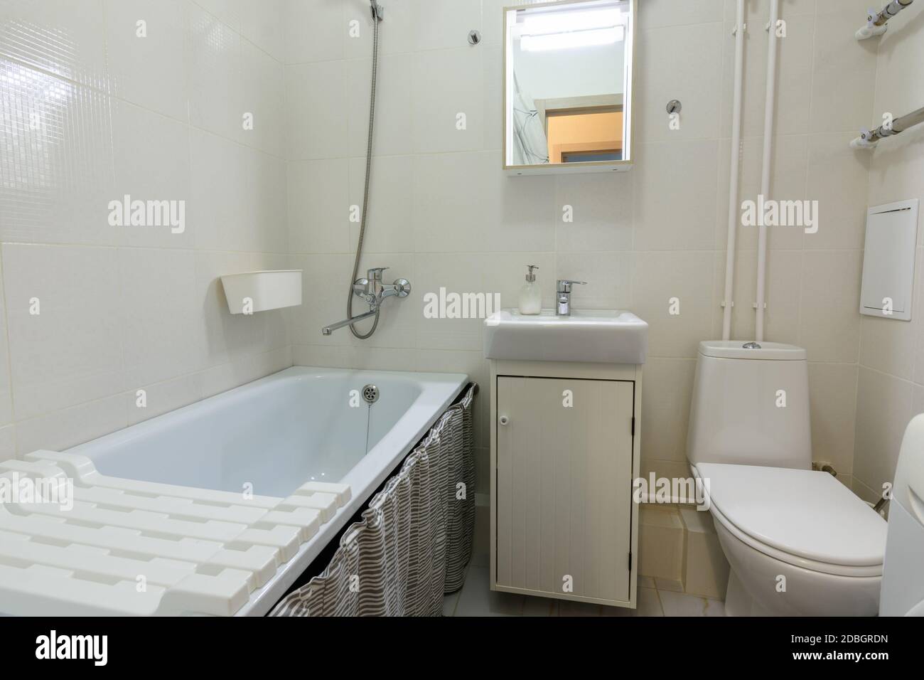 Interior of a conventional combined bath room Stock Photo - Alamy