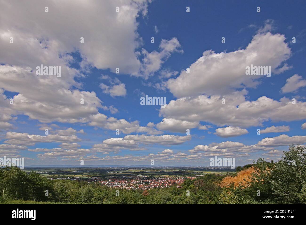 Dossenheim hi-res stock photography and images - Alamy