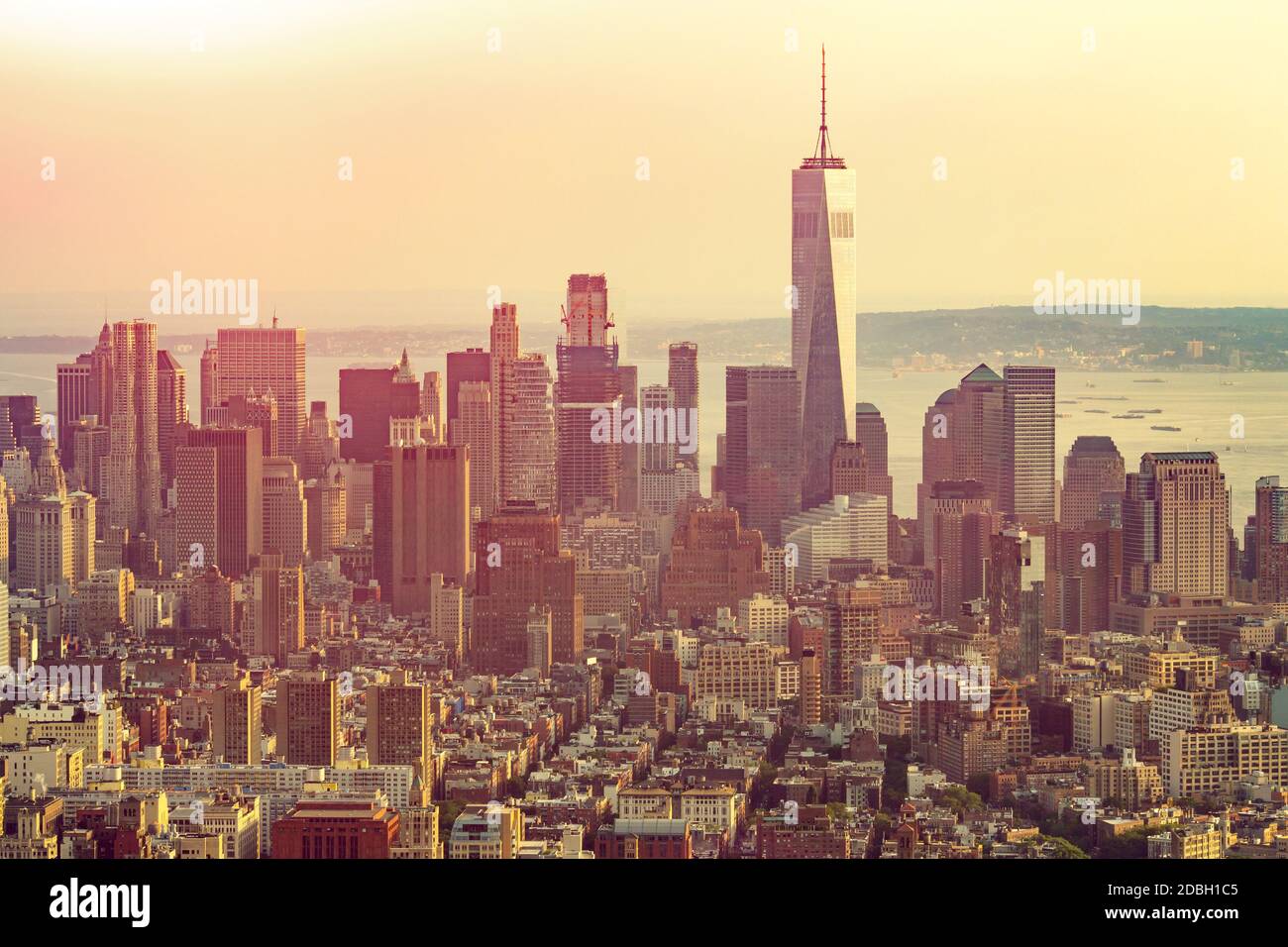 Screen overlays hi-res stock photography and images - Alamy