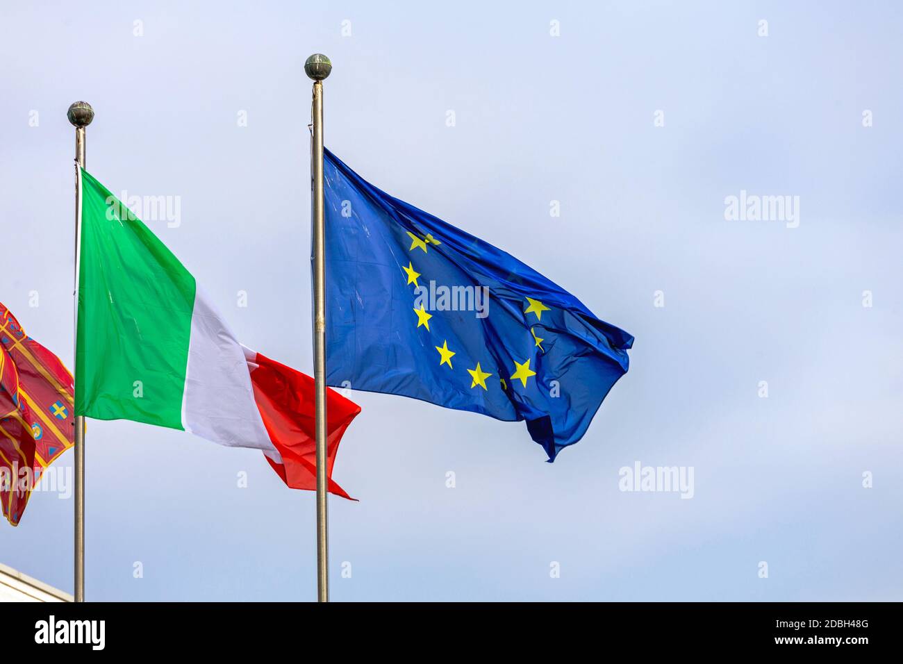 Italian eu flags together hi-res stock photography and images - Alamy
