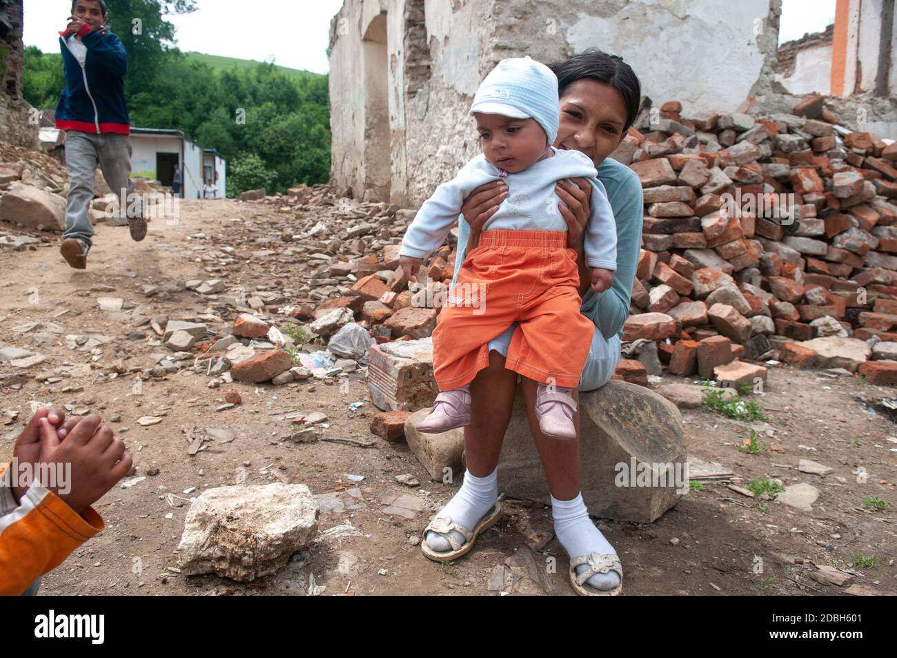 Gypsie community claim to have no working opportunities, gas, no future ...