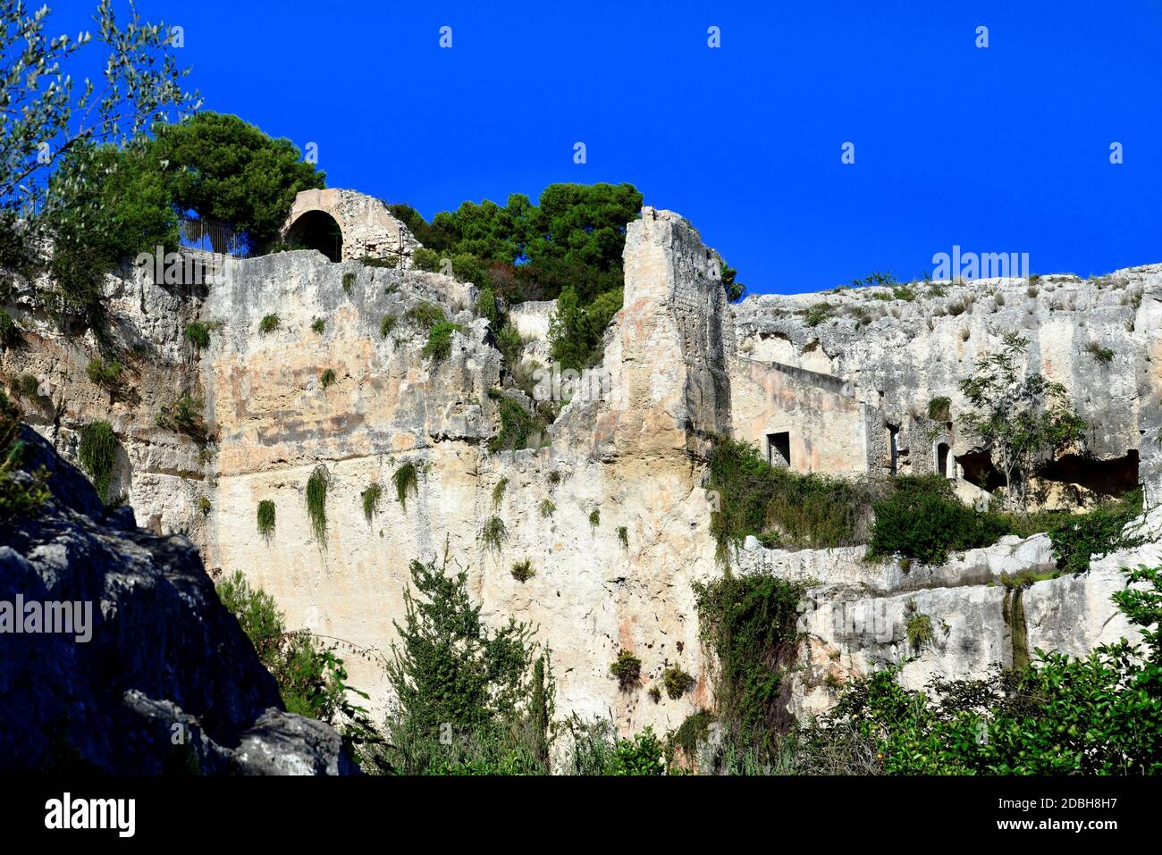 Quarries Syracuse Could These Rocky Ruins Become A Syracuse Shipping