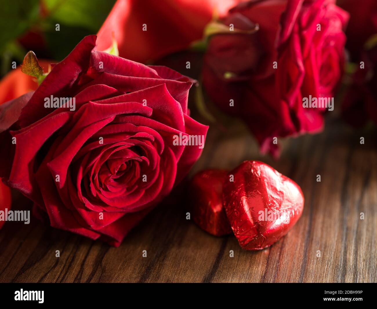 Kraft Gift box with beautiful red ribbon and rose, concept of Valentine ...