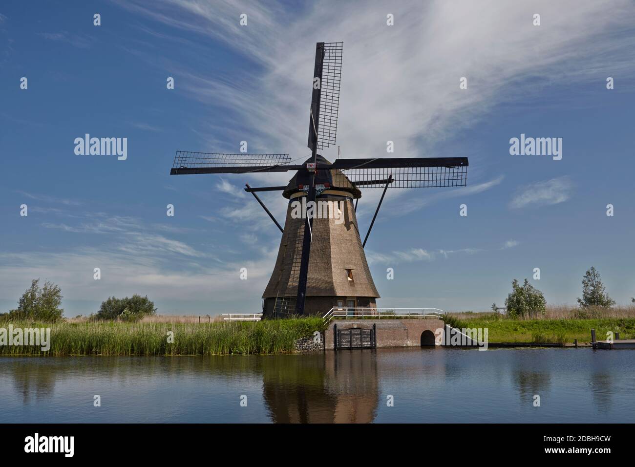 Stone brick windmill in kinderdijk. The Netherlands Stock Photo - Alamy
