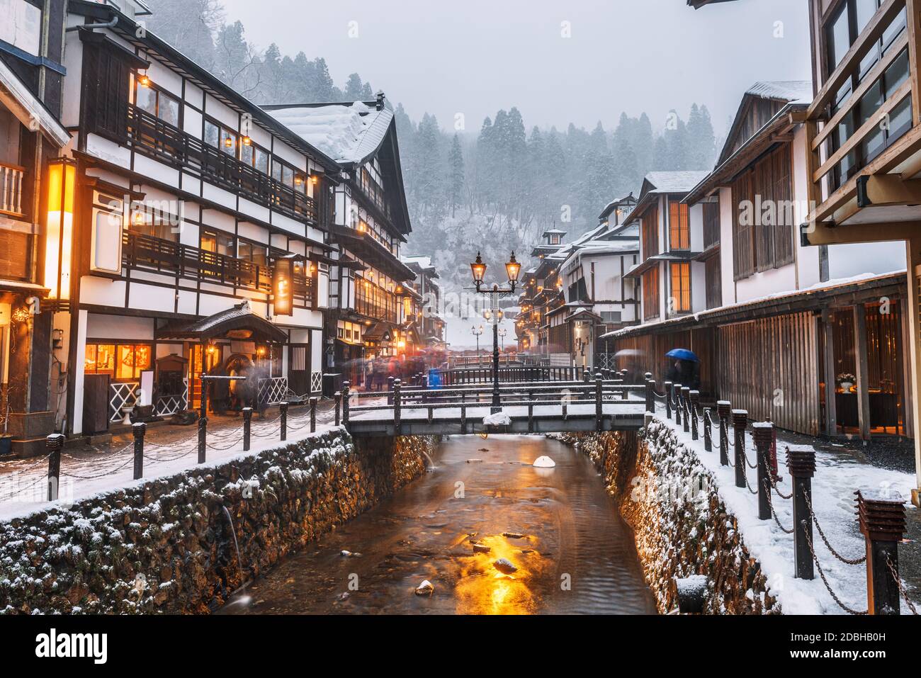 Ginzan onsen hi-res stock photography and images - Alamy