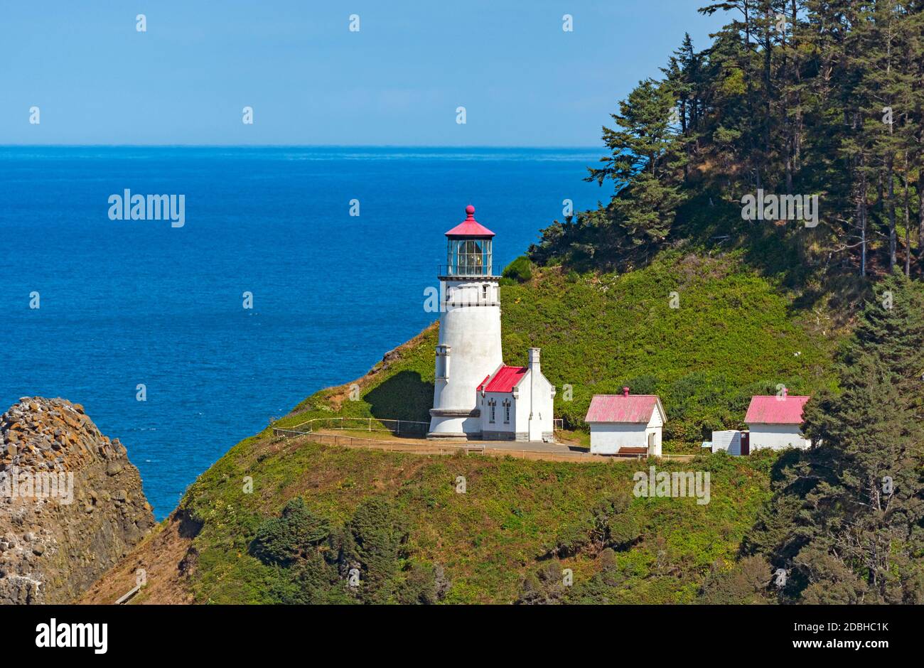 Oregon coast near heceta head lighthouse hi-res stock photography and ...