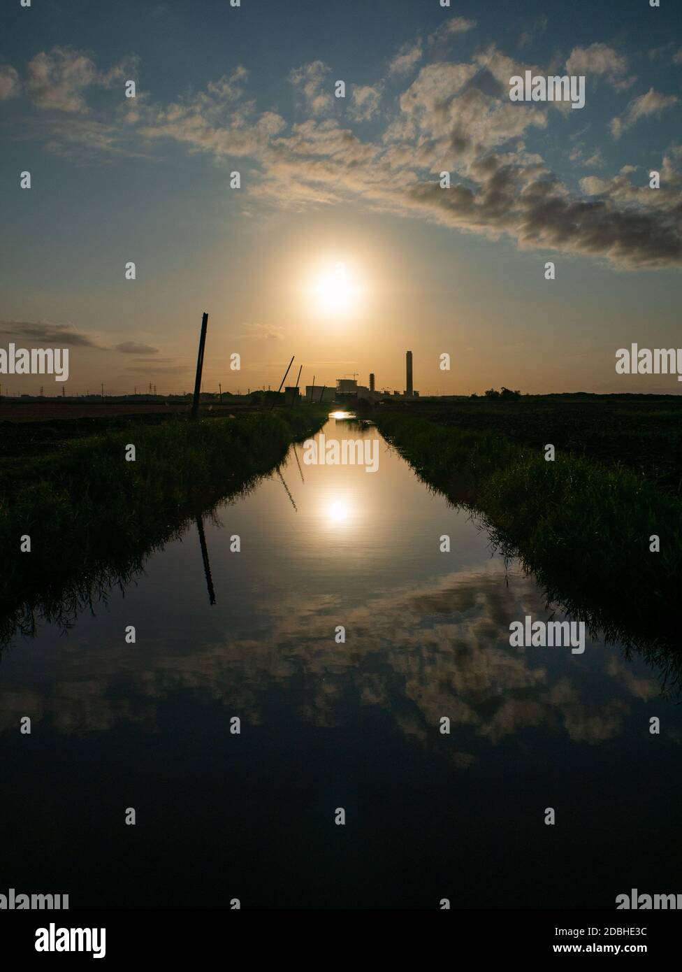 River reclamation techniques hi-res stock photography and images - Alamy
