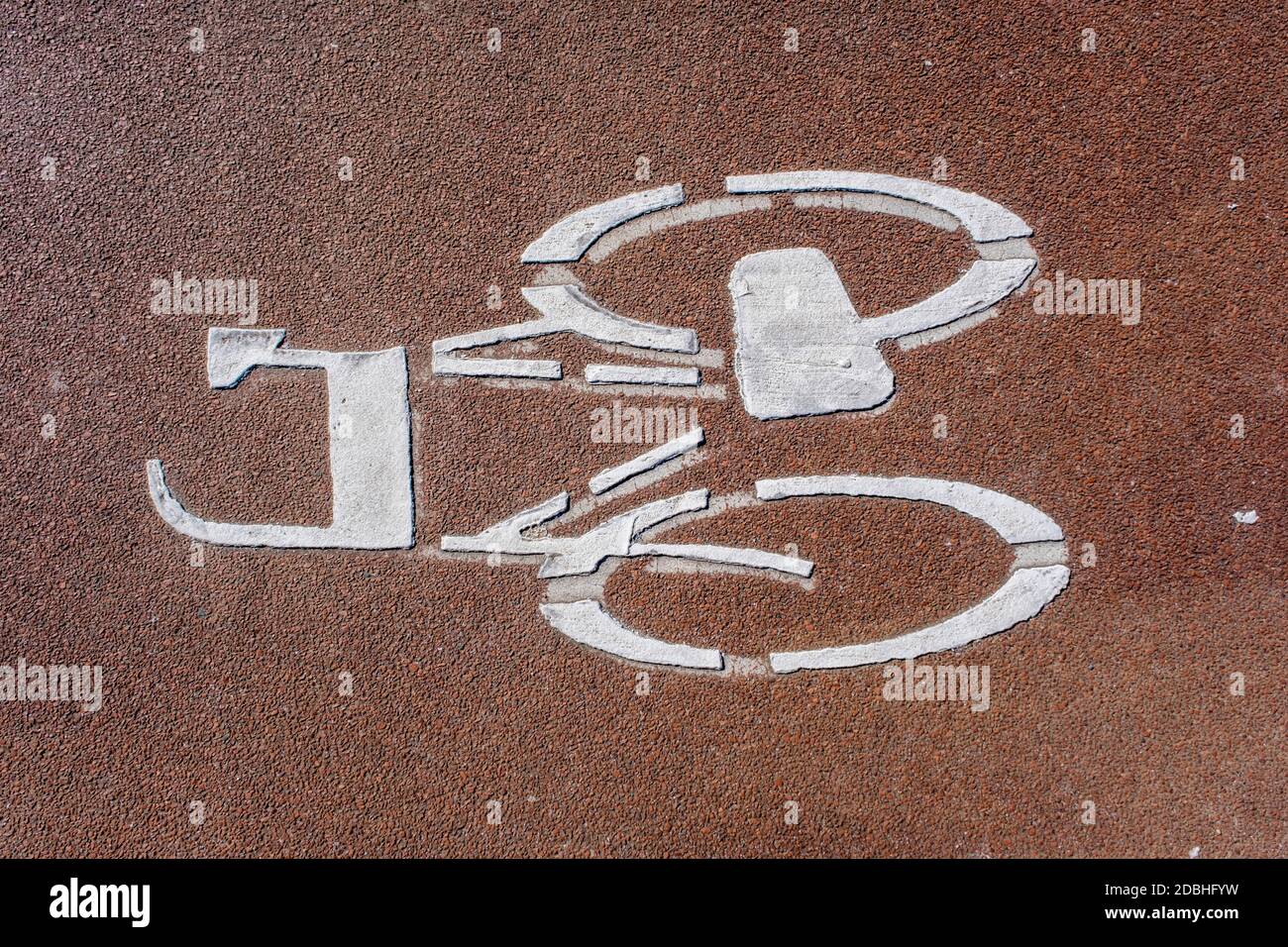 Cycle sign painted on road surface hi-res stock photography and images ...