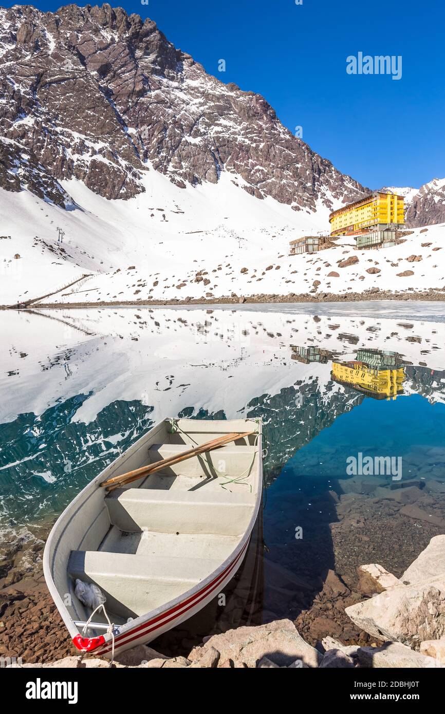 Valle nevado resort hi-res stock photography and images - Alamy
