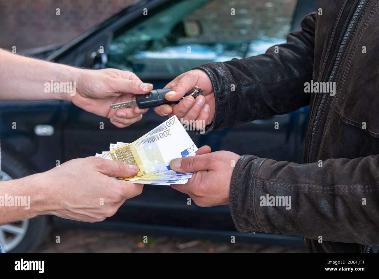 Vehicle handover hi-res stock photography and images - Alamy