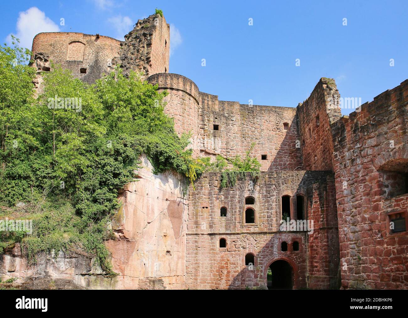 Medieval wall at the ruins of Hardenburg Castle, Germany Stock Photo ...
