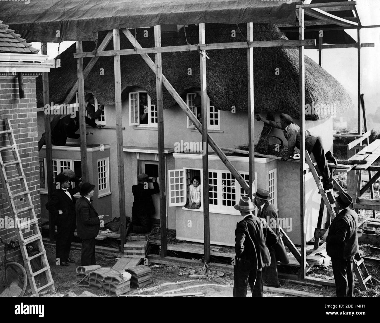 Light house built in Black and White Stock Photos & Images - Alamy