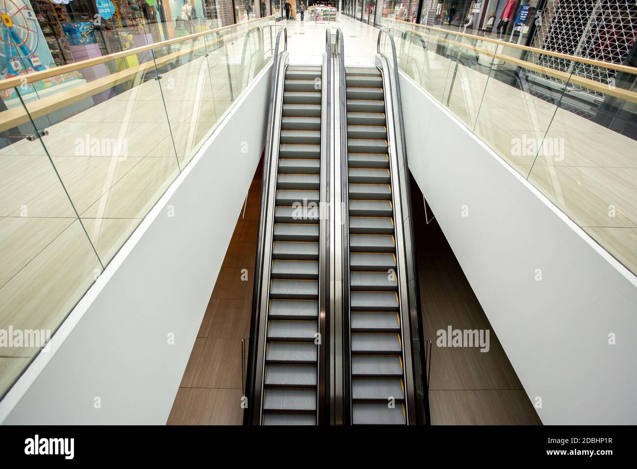 Escalator without people in subway hi-res stock photography and images ...