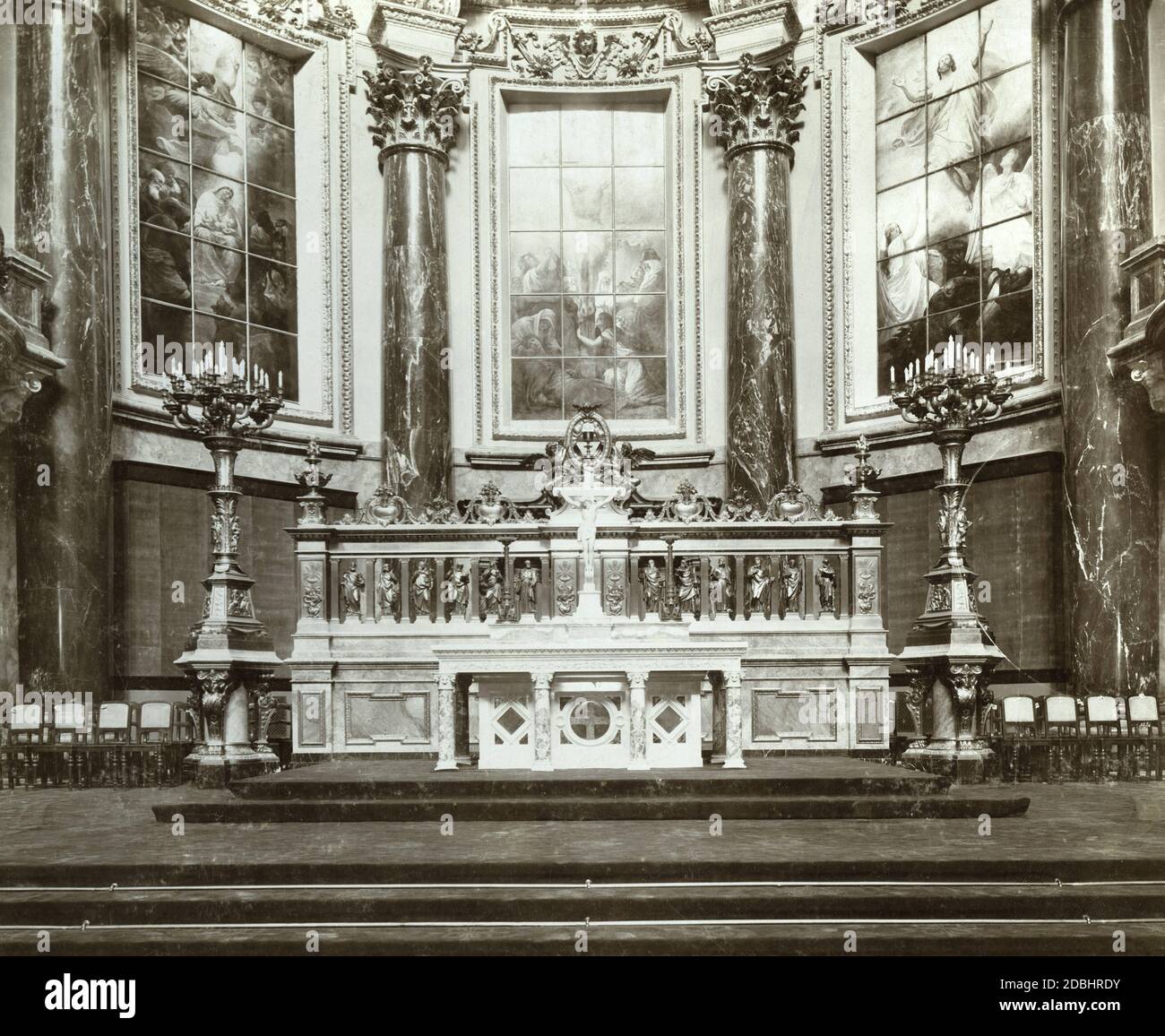 The photograph shows the apse with marble altar (created by Friedrich ...