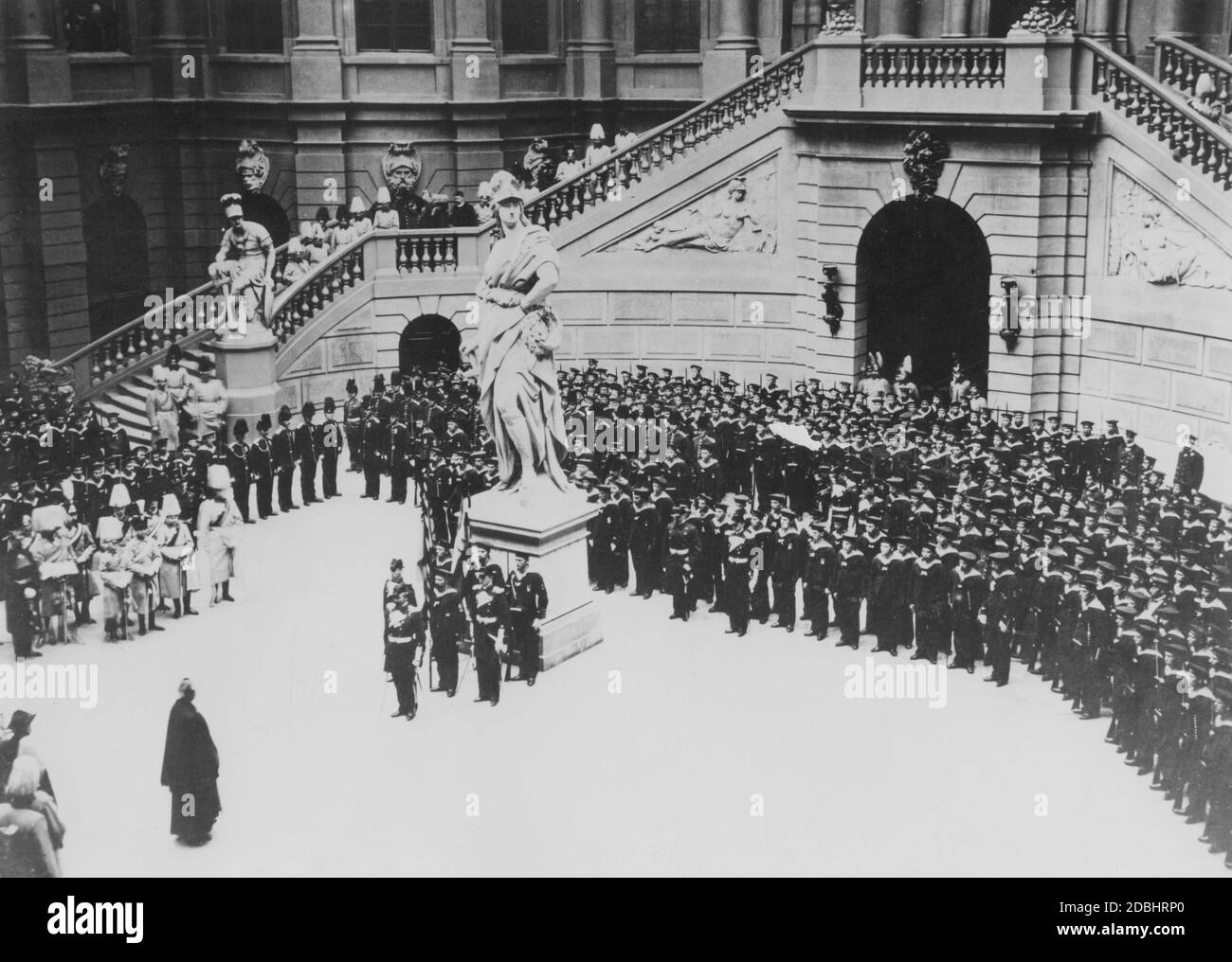 Emperor Wilhelm II gives a speech to sailors and marines in the atrium ...