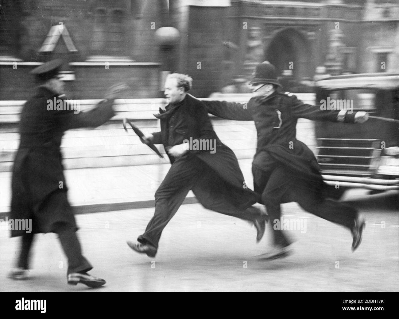 Arrest of a demonstrator hi-res stock photography and images - Alamy