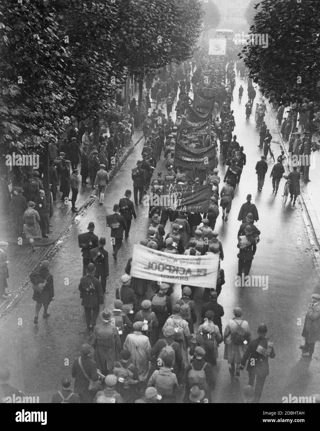 Hunger march london 1932 hi-res stock photography and images - Alamy