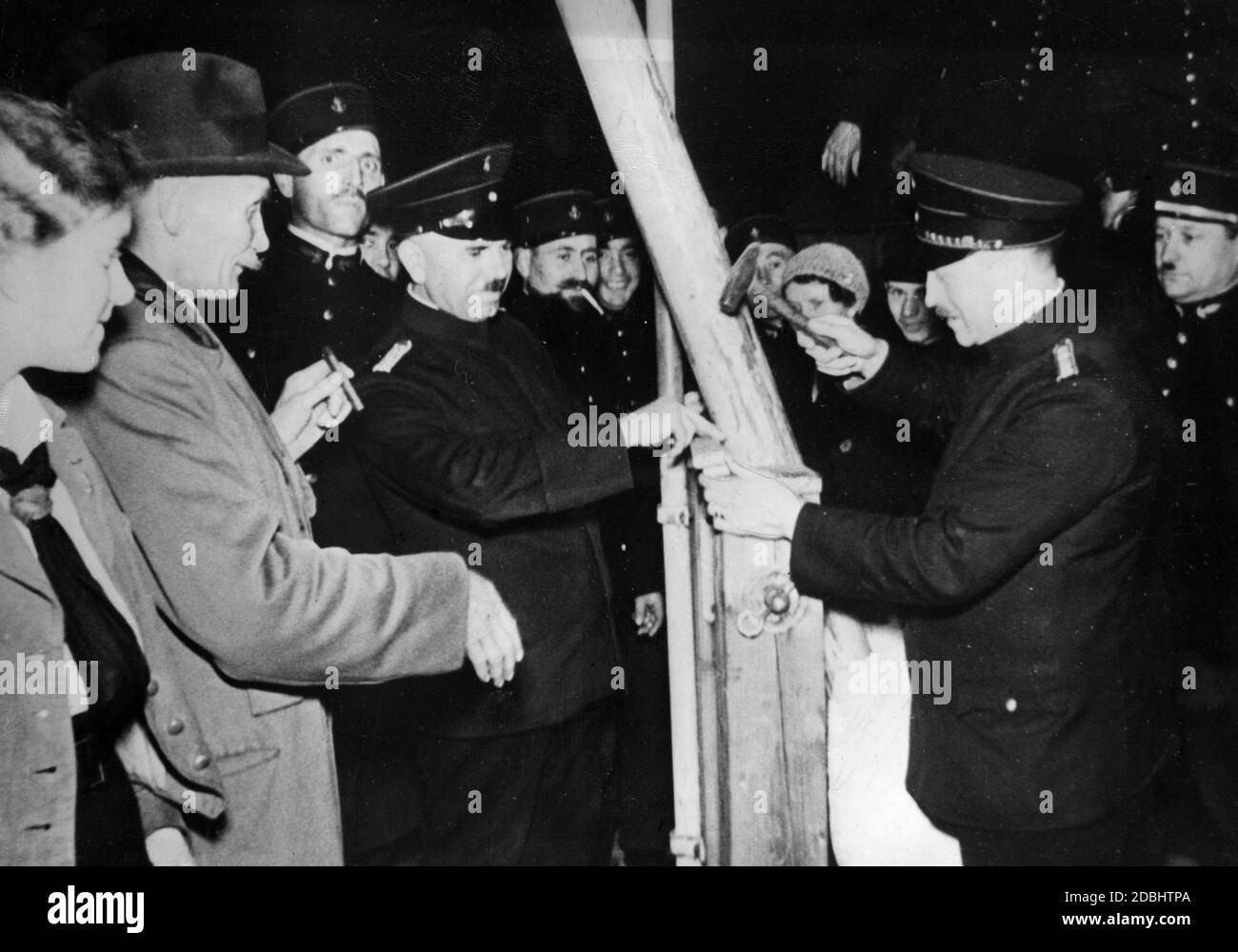 Following the transfer of the customs authority in the Saar region to ...