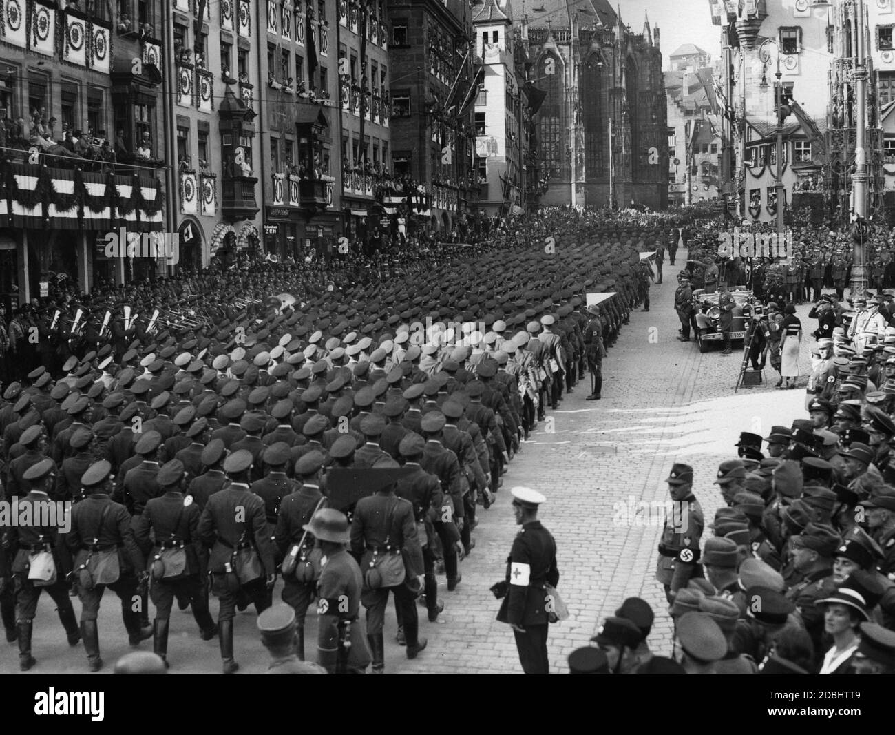 Adolf hitler nazi part hi-res stock photography and images - Alamy