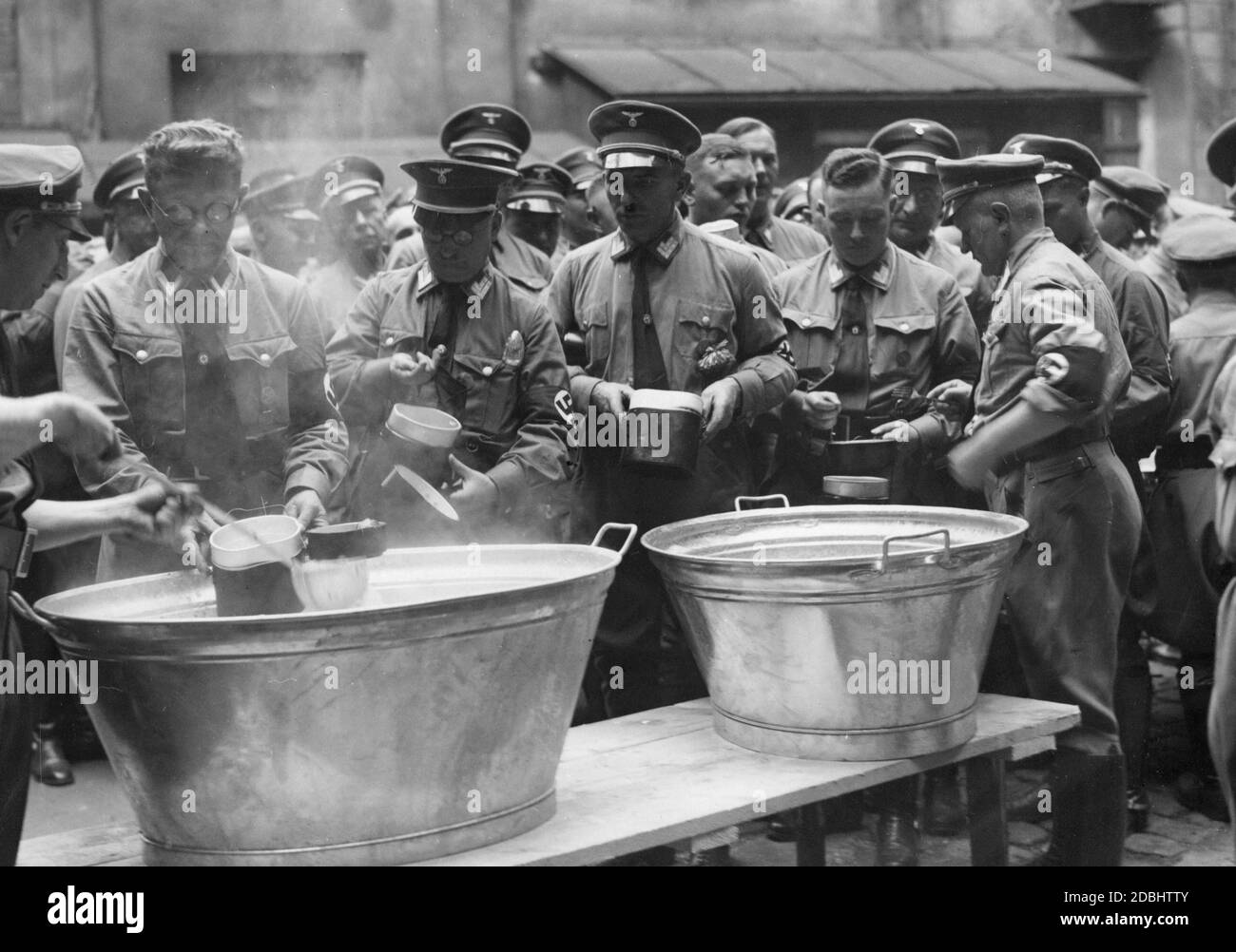 Nazi party hi-res stock photography and images - Alamy