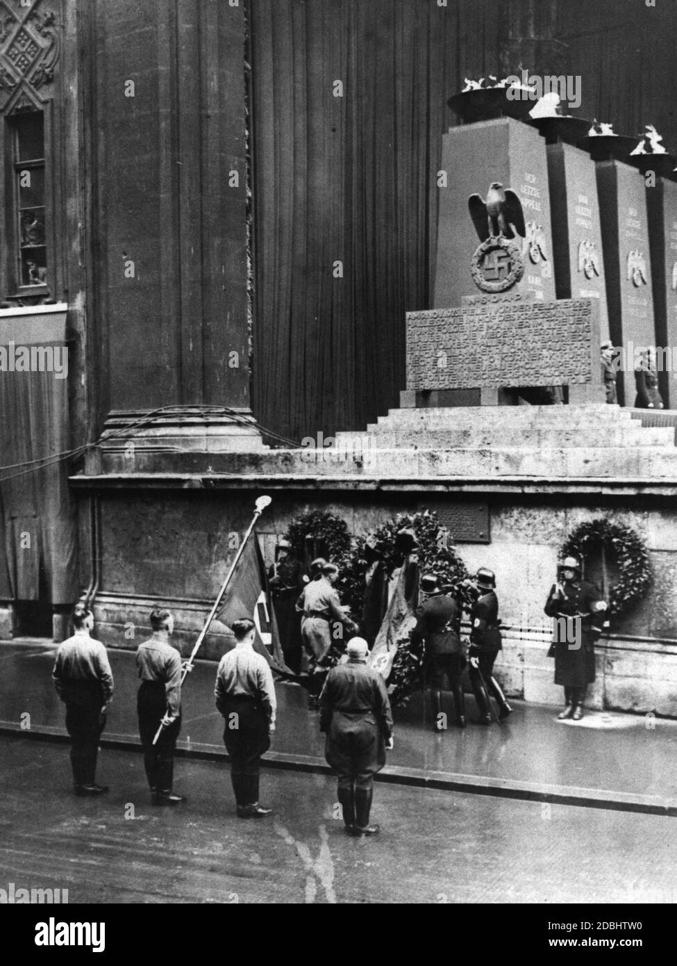 Traditionsmarsch (annual commemorative march) on the 9th of November to ...