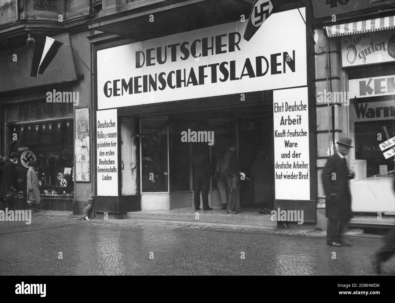 Nazi germany shopping hi-res stock photography and images - Alamy