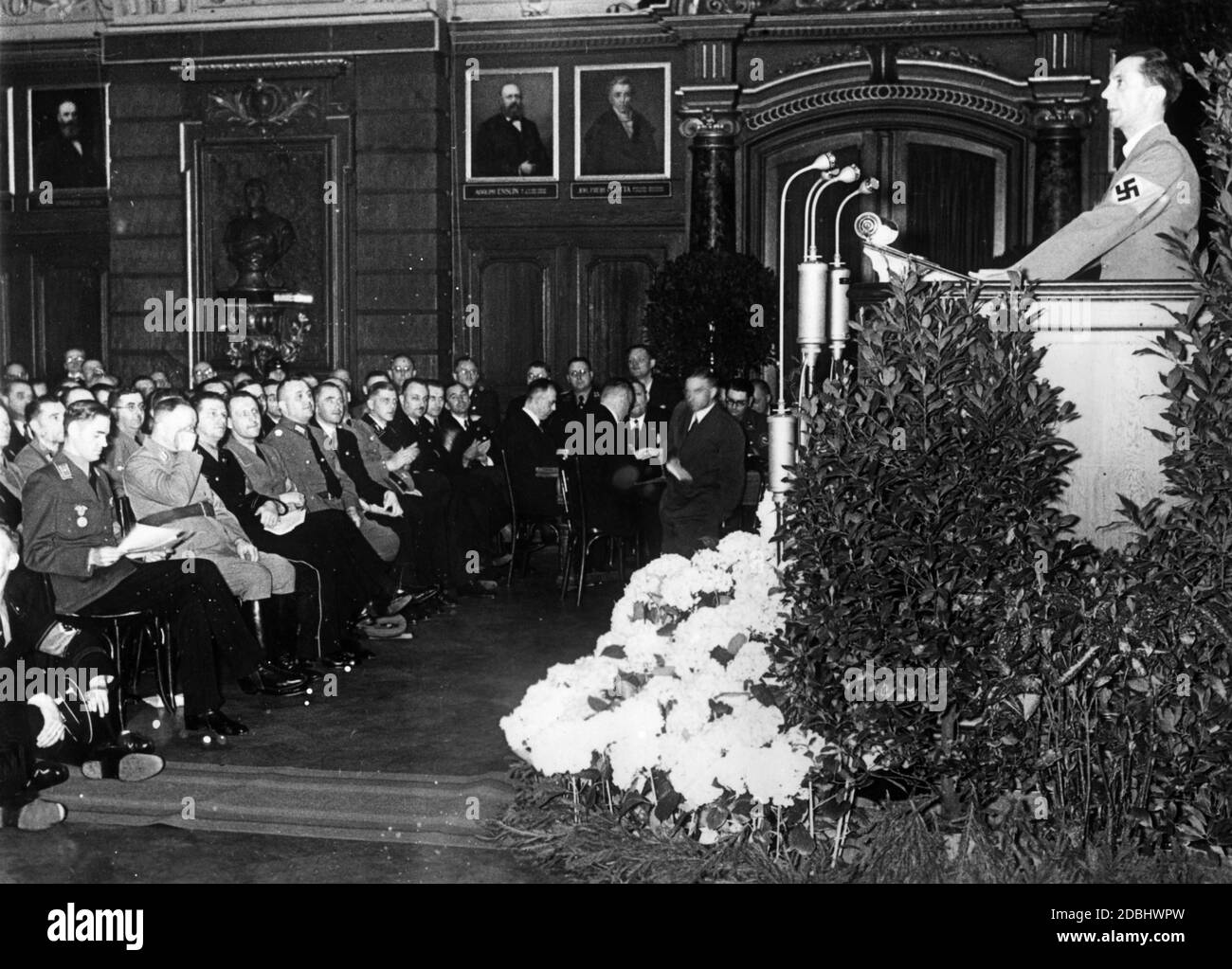 Joseph goebbels portrait hi-res stock photography and images - Alamy